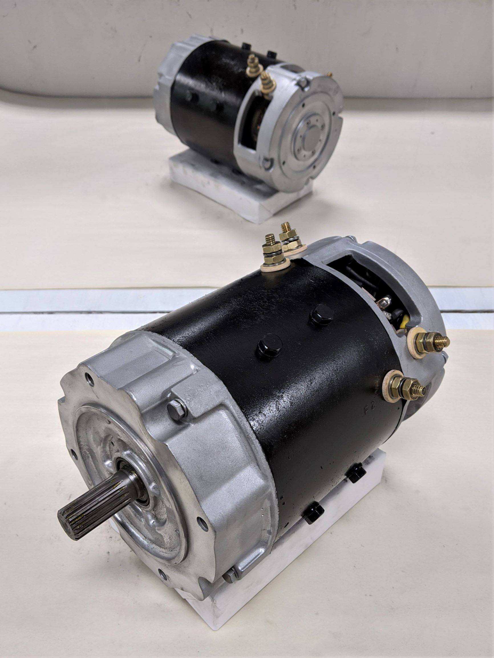 MT320-07 - M & M Forklift Electric Motor Repair